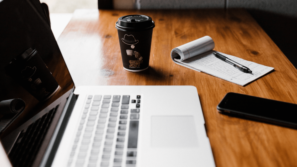 What Does Curated Content Mean + How Can You Master It? [Infographic]