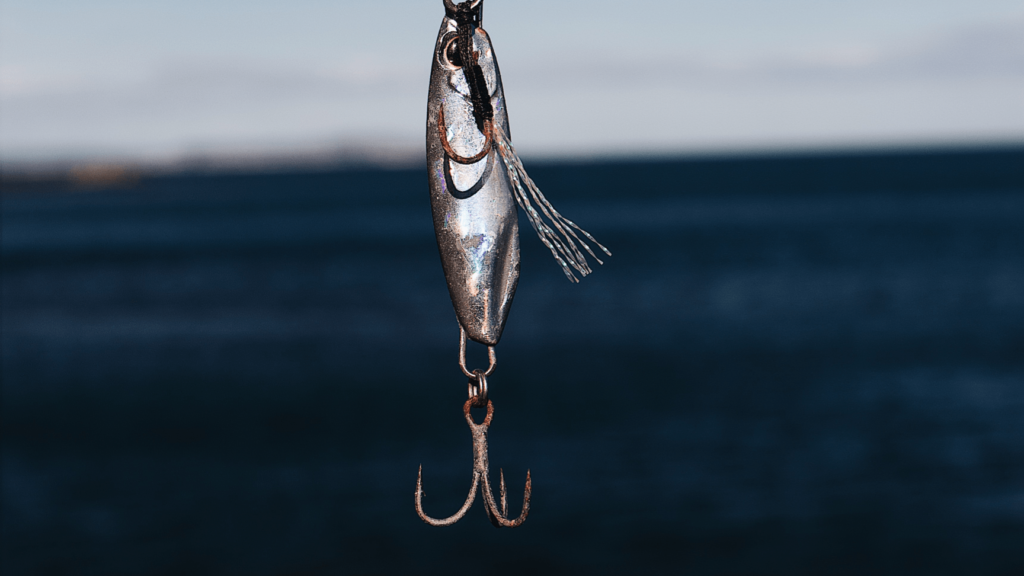 20 Curated Content Examples To Inspire Engaging Social Media Posts